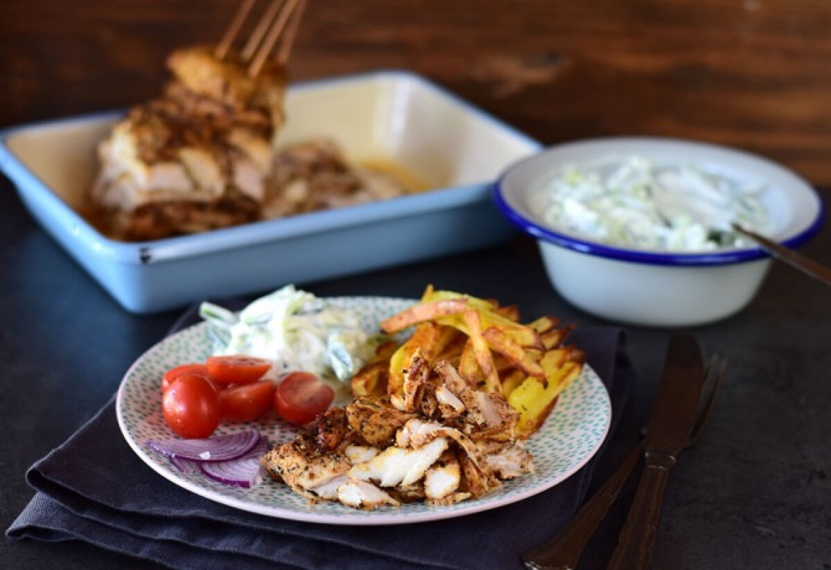 Gyros tál szaftos csirkével | Nosalty Gyros tál szaftos csirkével | Nosalty